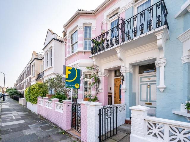 Burnfoot Avenue, Fulham, London, SW6 5 bed house to rent £5,500 pcm £1,269 pw