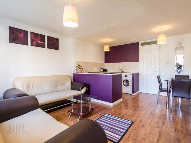 Burnham Close, London, SE1
