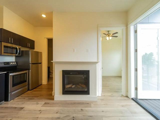 Burnie 1 & 2 Studio Apartment for Rent at 5980 E Burnside St, Portland, OR 97215 Mt. Tabor