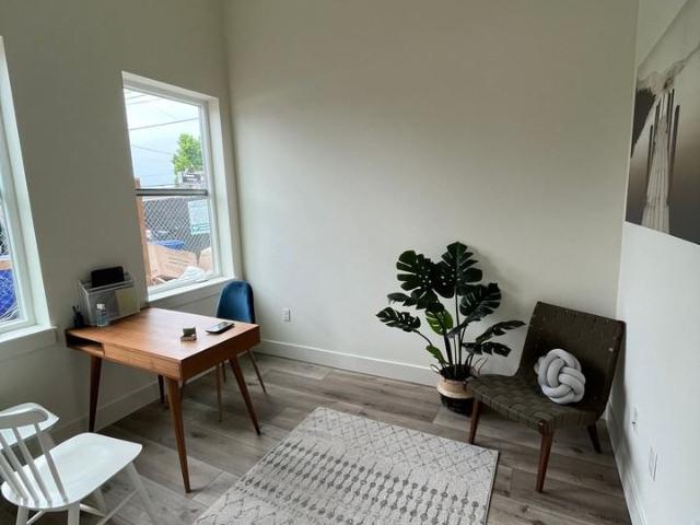 Burnie 1 & 2 Studio Apartment for Rent at 5980 E Burnside St, Portland, OR 97215 Mt. Tabor