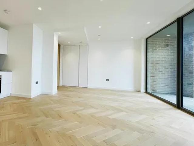 Burnley Road, 109c Dudden Hill Lane, Dudden Hill, London, NW10 1BJ, United Kingdom | 3 bed apartment for rent #140226003 | Rentberry