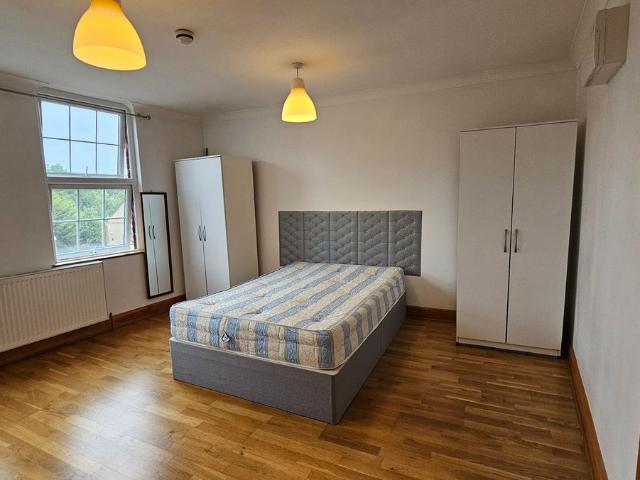 Burnley Road, London NW10, 1 bed flat to rent, £1,350 pcm | PrimeLocation