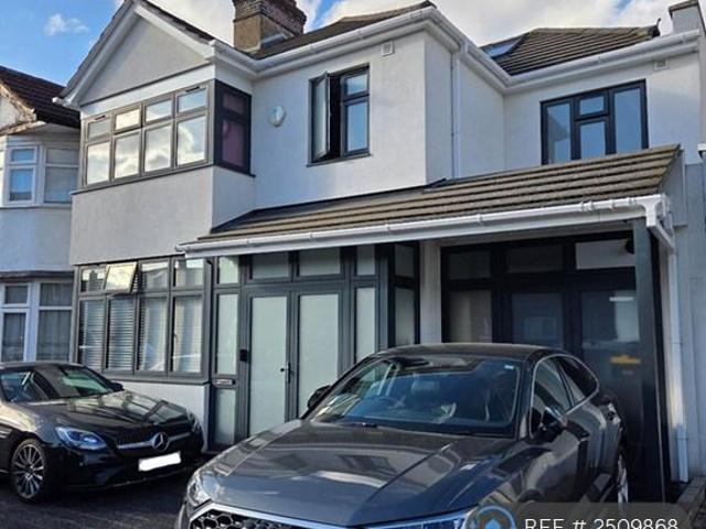 Burnley Road, London, NW10 4 bed semi detached house to rent £4,500 pcm £1,038 pw