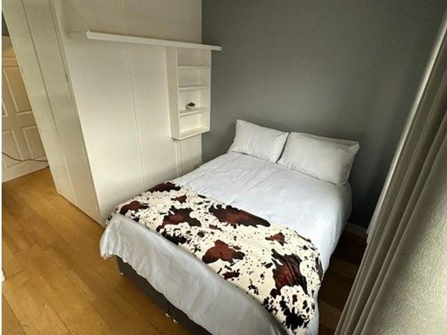 Burnley Road, London NW10, Room to rent, £900 pcm | PrimeLocation
