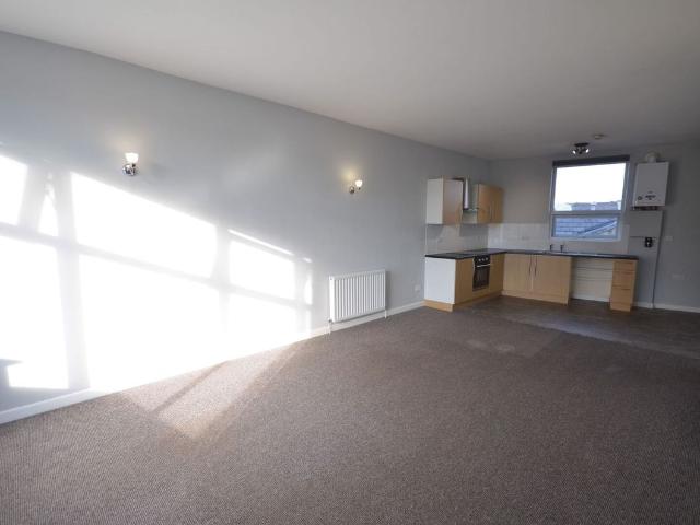 Burnley Road, Padiham BB12, 2 bed flat to rent, £550 pcm | PrimeLocation