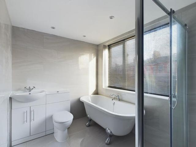 Burns Avenue, Wallasey CH45, 4 bedroom semi detached house to rent 69231628 | PrimeLocation