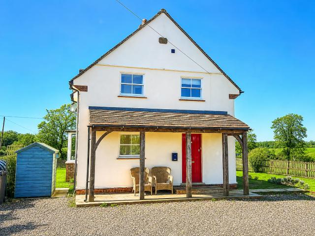 Burns Green, Benington SG2, 3 bed detached house to rent, £2,000 pcm | PrimeLocation