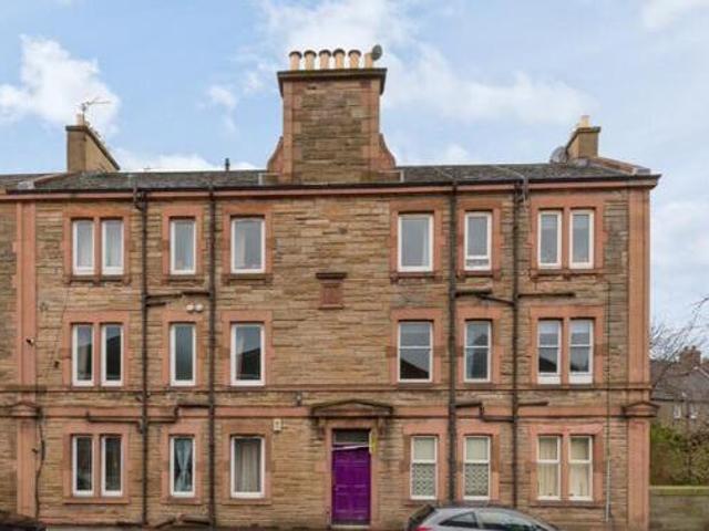 Burns Place, Bonnington, 1 Bedroom Flat