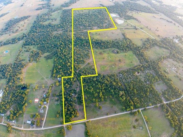 Burns Rd, Midway, TX 75852
