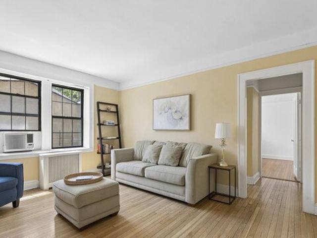 Burns St Unit A, Queens, Property For Sale