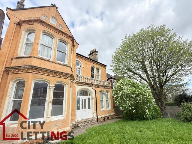 Burns Street, Nottingham NG7, 1 bed flat to rent, £737 pcm | PrimeLocation