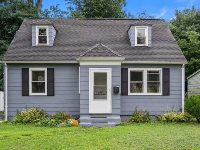 Burnside Ter, Springfield, Home For Sale