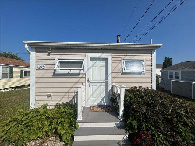 Burnside Ave, Narragansett, Home For Sale