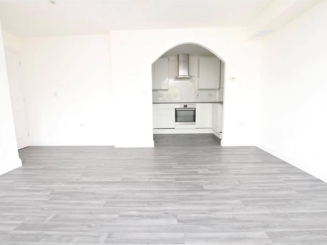 Burnside Court, 229 239 South Street, Romford, RM1