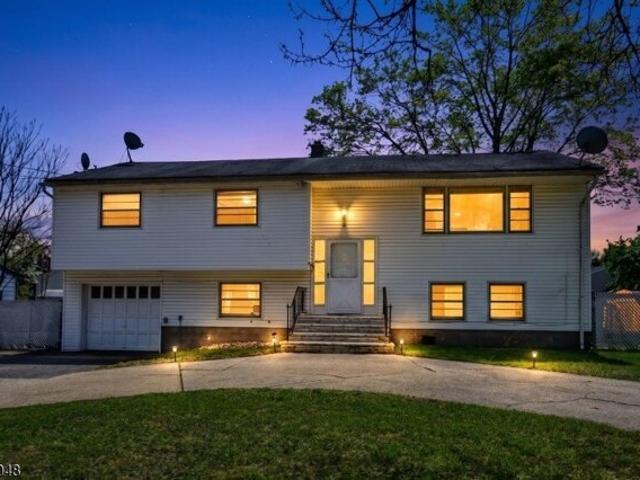 Burnside Pl, Wayne, Home For Sale