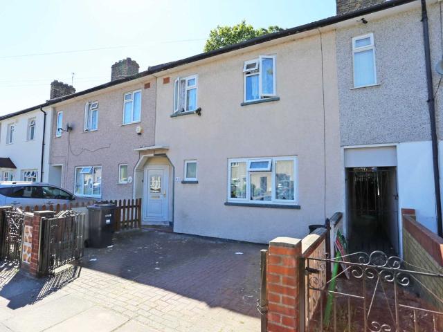 Burnside Road, Dagenham RM8, 3 bed terraced house to rent, £2,000 pcm | PrimeLocation