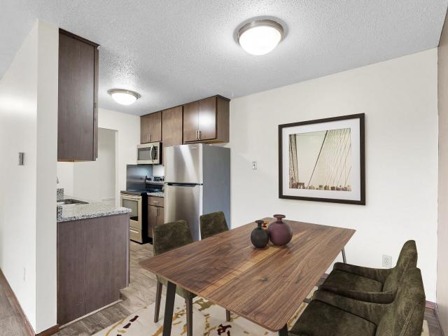 Burnsville Parkway Apartments