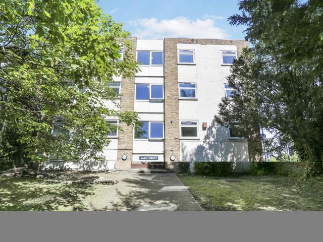 Burnt Ash Hill Lee SE12 2 bed flat to rent £1,700 pcm £392 pw