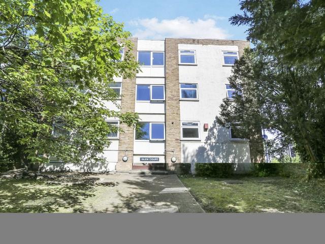Burnt Ash Hill, London SE12, 2 bed flat to rent, £1,750 pcm | PrimeLocation