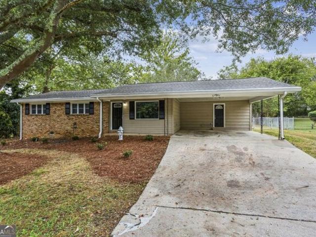 Burnt Hickory Rd, Powder Springs, Home For Sale