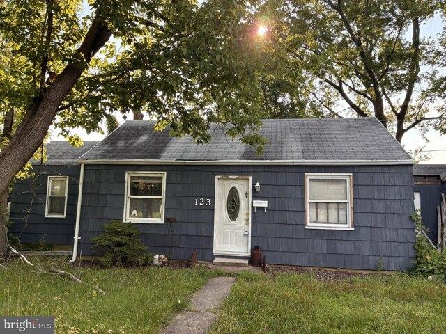 Burnt Mill Rd, Cherry Hill, Home For Sale