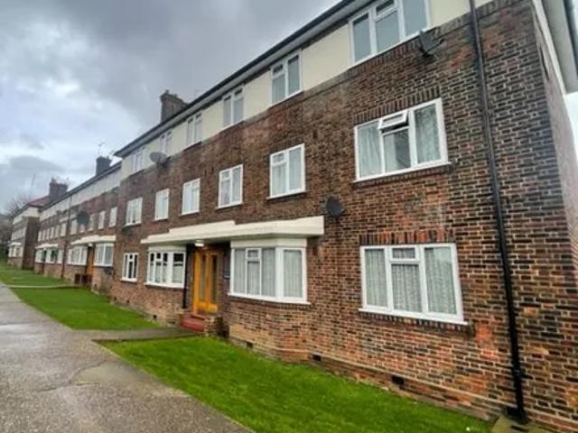 Burnt Oak Broadway, London, NW9 5BS, United Kingdom | 2 bed apartment for rent #167485626 | Rentberry