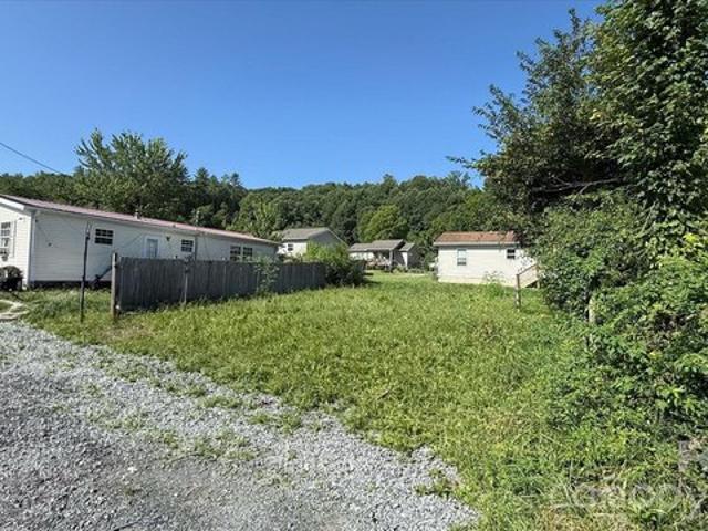 Burnt Rd, Rosman, NC 28772