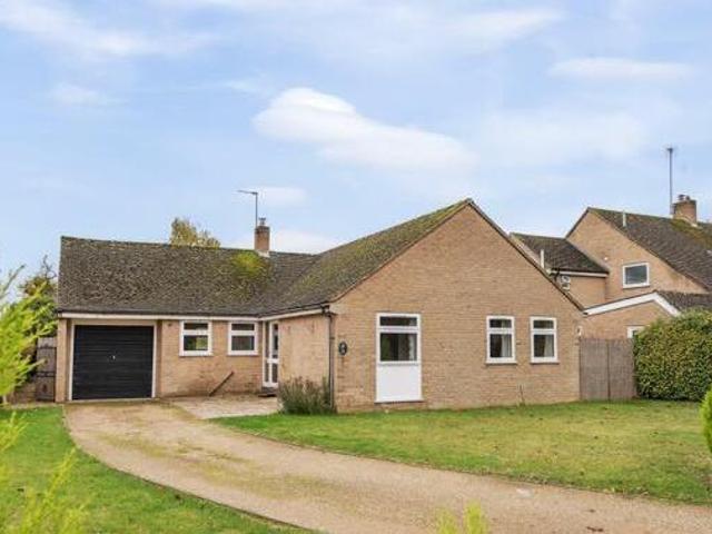 Burr Close, Sutton, 2 Bedroom Detached