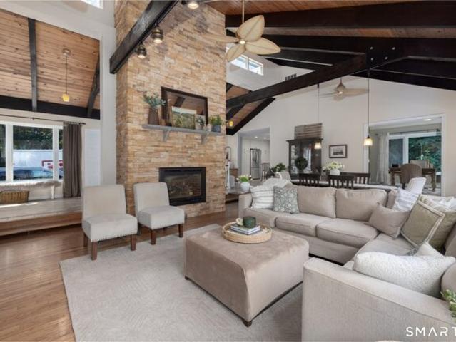 Burr Hall Rd, Middlebury, Home For Sale