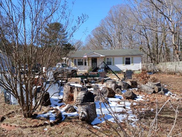 Burr Hill Rd