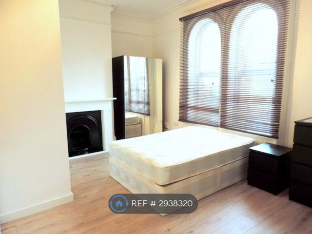Burrage Road, London SE18, Room to rent, £925 pcm | PrimeLocation