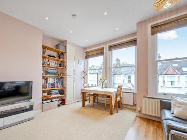 Burrard Road, West Hampstead, 1 Bedroom Flat