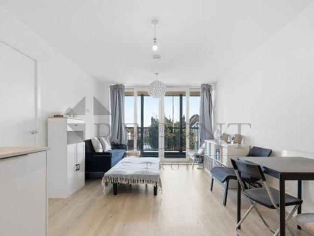 Burrell House, Watford, 1 Bedroom Apartment