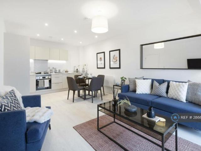 Burrell House, Watford, WD24 1 bed flat to rent £1,700 pcm £392 pw