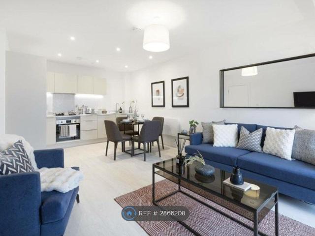 Burrell House, Watford WD24, 1 bed flat to rent, £1,750 pcm | PrimeLocation