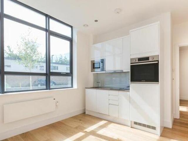 Burrell Road, Haywards Heath, 1 Bedroom Ground