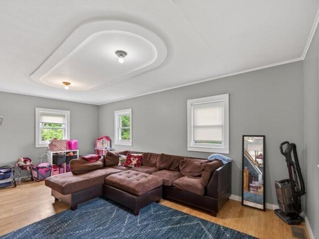 Burrington Hill Rd, Whitingham, Home For Sale