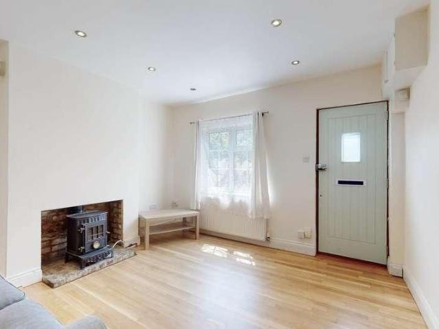 Burroughs Gardens, Hendon, NW4