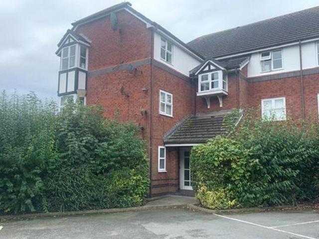 Burroughs Gardens, Liverpool, 2 Bedroom Flat