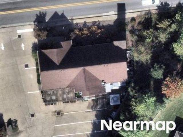 Burroughs St