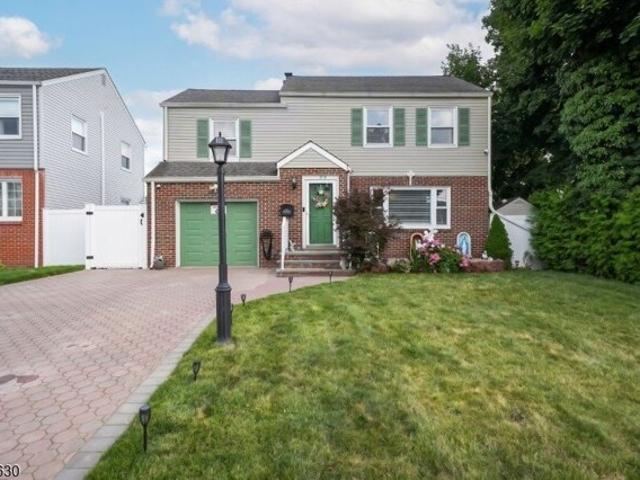 Burroughs Ter, Union Twp, Home For Sale