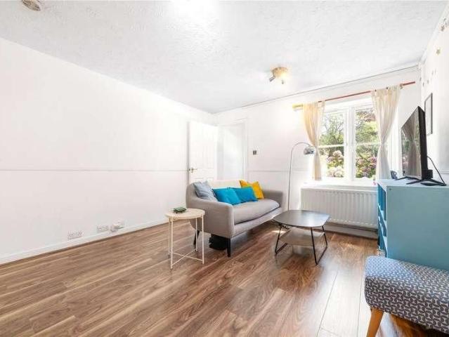Burrow Road, East Dulwich, London, SE22