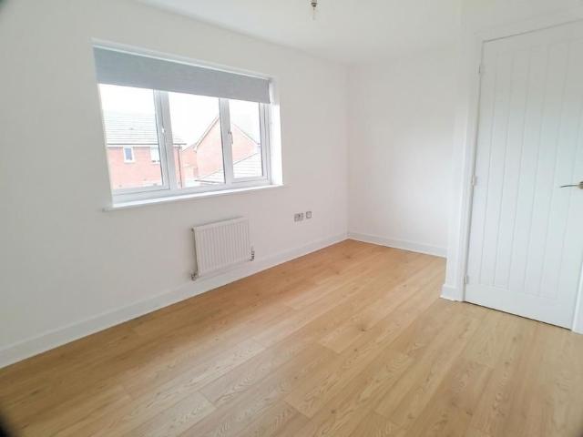 Burrows Drive, Bingham, NG13