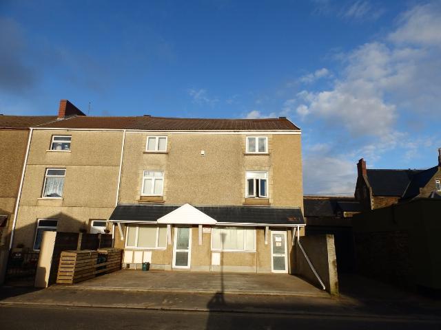 Burrows Road, Swansea SA1, 6 bed shared accommodation to rent, £2,100 pcm | PrimeLocation