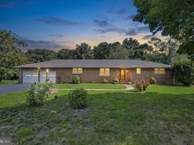 Bustleton Rd, Burlington, Home For Sale