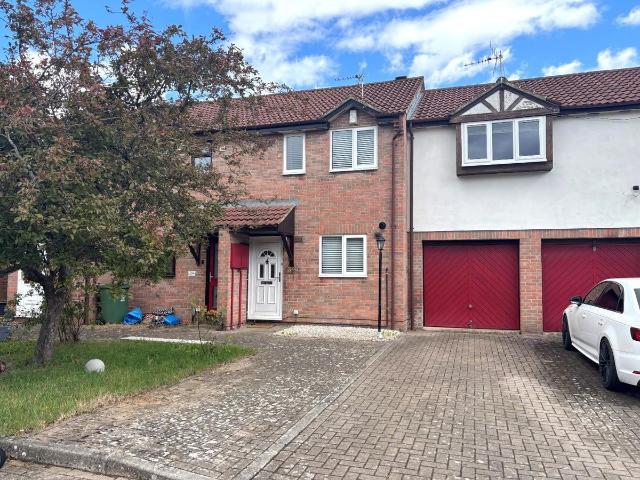 Buscombe Gardens, Hucclecote, Gloucester GL3, 2 bed terraced house to rent, £1,200 pcm | PrimeLocation