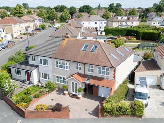 Bush Avenue, Little Stoke, 5 Bedroom Semi detached