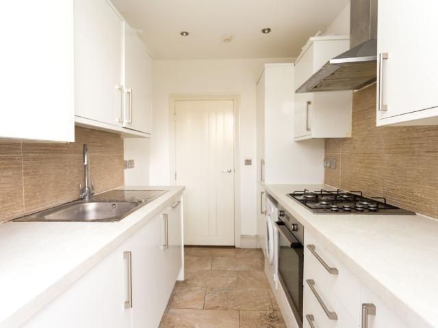 Bush Road, London, Greater London SE8, 3 bed flat to rent, £3,000 pcm | PrimeLocation