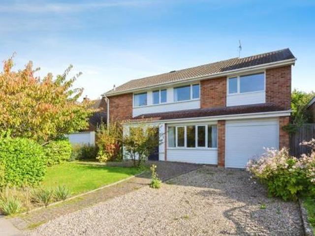 Bushby, Newstead Avenue, Leicester, 4 Bedroom Detached