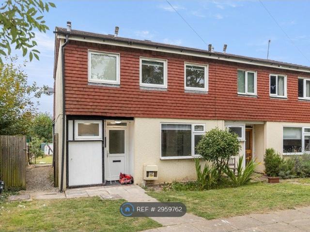 Bushey, Bushey WD23, Studio to rent, £895 pcm | PrimeLocation